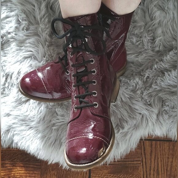 Unity in Diversity | Shoes | Unity In Diversity Liberty Comfort Glossy ...